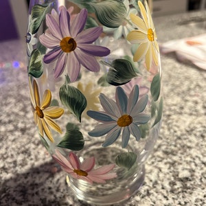Hand Painted Daisy Vase, Painted Floral Vase, Birthday Gift for Mom ...