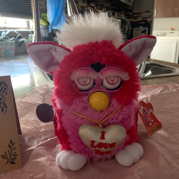 Adopt a Furby mango 2005 Hasbro Tiger Electronics Mango Emoto-tronic ...
