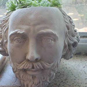 Shakespeare Pot Head - Etsy