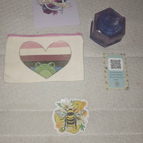 Transgender Pride Bee Plushie - Etsy