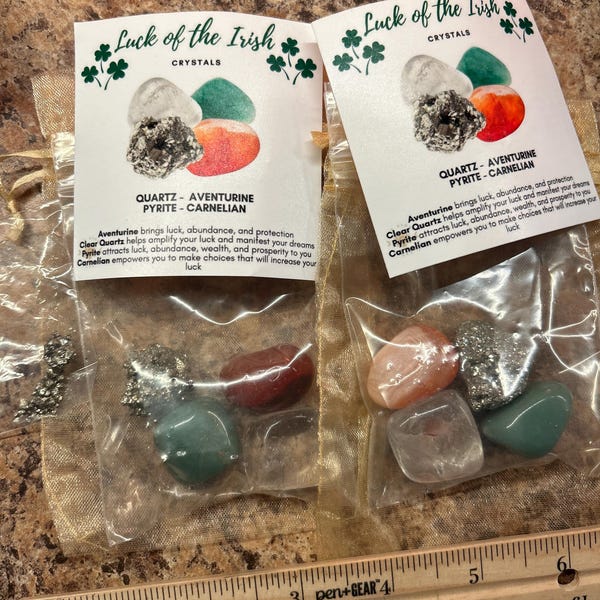 Crystals & Chakras: an Oracle Deck for Inner Balance | 50 Oracle Cards ...