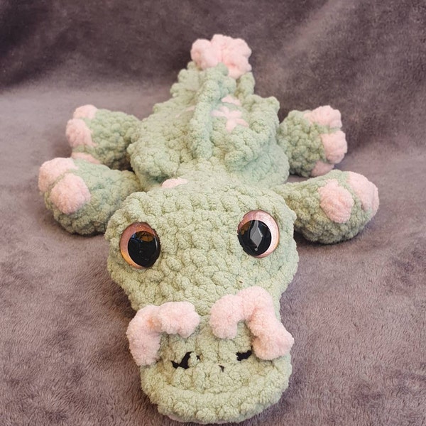 Red Cloud - Red Eyes Crochet Keyboard Wrist Rest - Etsy