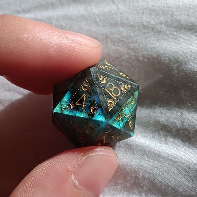 D20 Engraved White Howlite Gemstone D20 Dice Dungeons and Dragons D20 ...