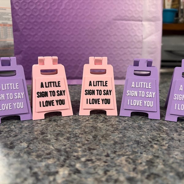 A Little Sign to Say I Love You (multiple Colors Available) - Etsy
