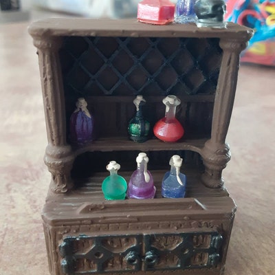 Miniature Potions Cabinet 28mm for D&D Terrain, Dnd Pathfinder Tavern ...
