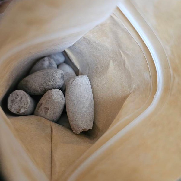 Bentonite (ayilo)clay 26-30pcs 500g. - Etsy