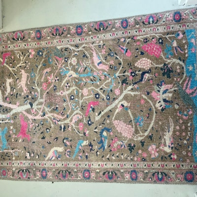 Rug Style Table Runner, Pink Table Runner, Table Runner for Dining Room ...