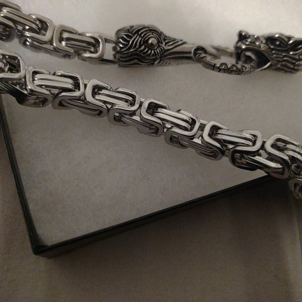 The Wolf and the Raven Polished Byzantine Design Chain Necklace With ...