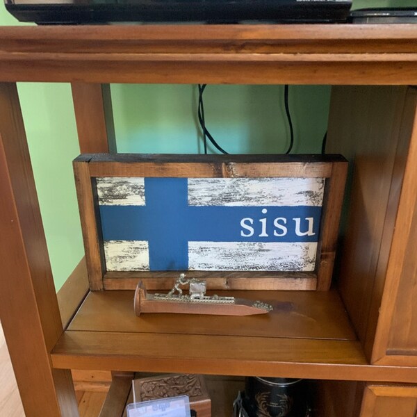 Farmhouse Finnish Flag Sisu Sign - Etsy