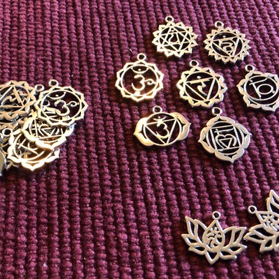7 Chakra Charm Set Chakra Symbol Charms Energy Wheel Charm Set Rustic ...