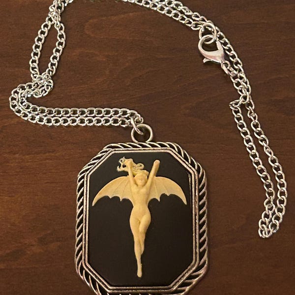 Watership Down Pendant, Fiver and the Black Rabbit - Etsy