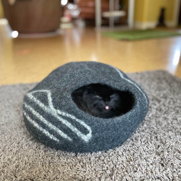 50cm Wool Felt Stripe Design Cat Bed, Handmade Wool Pet Bed, Round ...