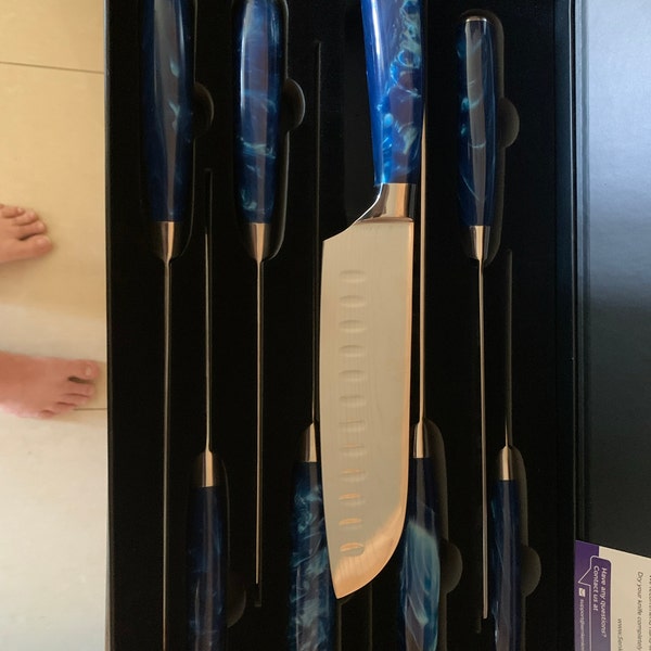 Stunning 8-piece Japanese Kitchen Knife Set With Damascus Pattern and ...
