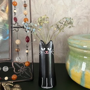 Kawaii Tiny Vase / Desk Decor Mini Vase / Tiny Vase / Room Cute Decor ...