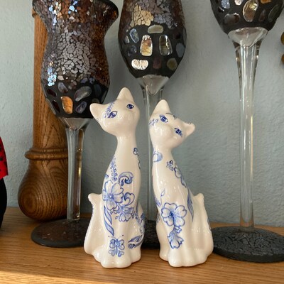 Handmade Ceramic Cats, Cat Figurine, Romantic Gift for Wife, Lover Cats, Gift for Lovers, Floral ...