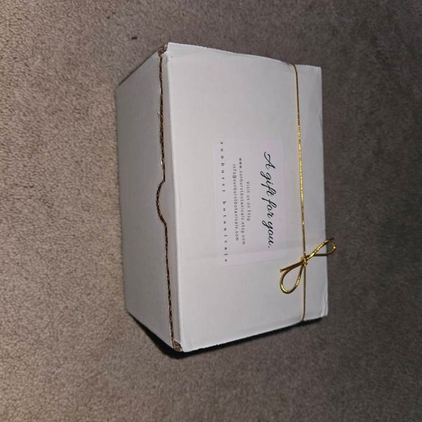 Sending PEACE LOVE & COMFORT | Sending Comfort Gift Box | Comfort Gift ...