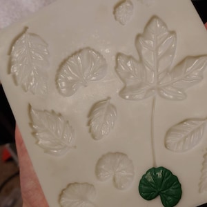 LARGE LEAVES MOLD, Leaf Shaped Fondant Mold, 10 Cavity Mold, Woodland ...