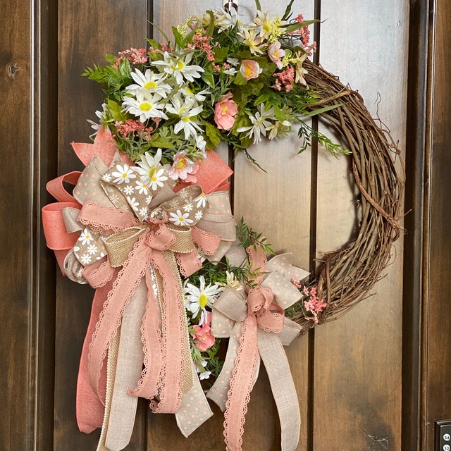 Custom Wreaths By Kay by CustomWreathsByKay on Etsy