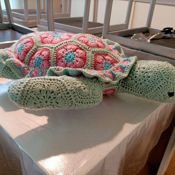 Snap the Turtle African Flower Crochet Pattern - Etsy