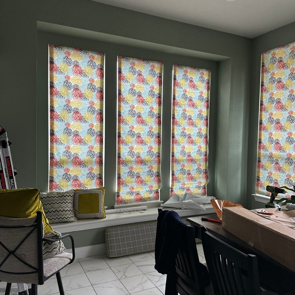 Custom Roman Shade in Blooms Fabric - Etsy
