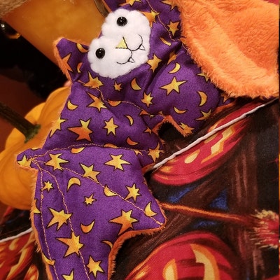 Frosty the Snowman Bat Cup Sleeve - Etsy