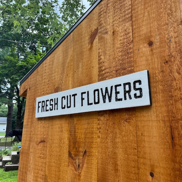 Lavanderia Sign Carved in a Solid Wood Board Rustic Distressed Shop ...