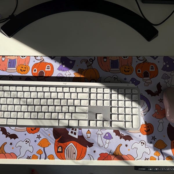 Kawaii Cartoon Green Mouse Pad, Cute Animal Desk Mat, Bunny Flower ...