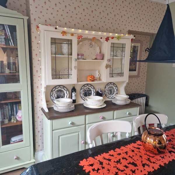 Autumn Garland of Fall Leaves Toadstool Mushrooms Pumpkins & Felt Balls ...