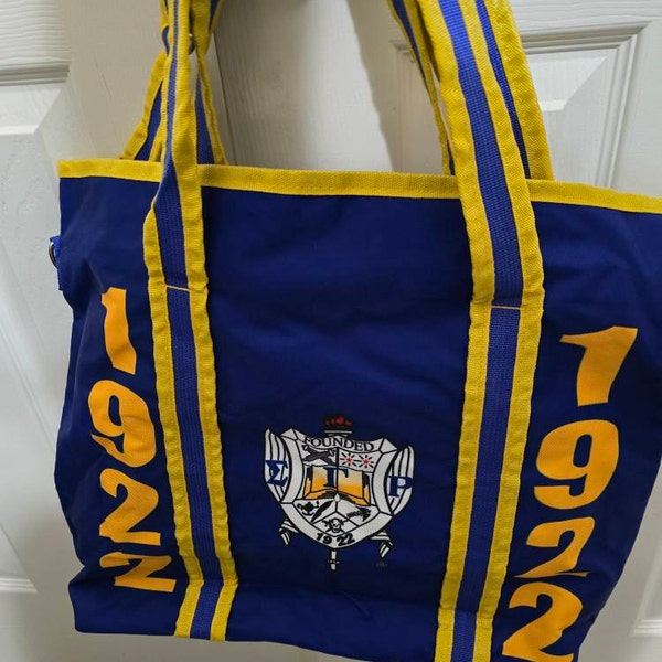 Sigma Gamma Rho 1922 Crossbody - Etsy