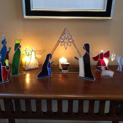 FREE SHIPPING 6 Piece Stained Glass Nativity Set - Etsy