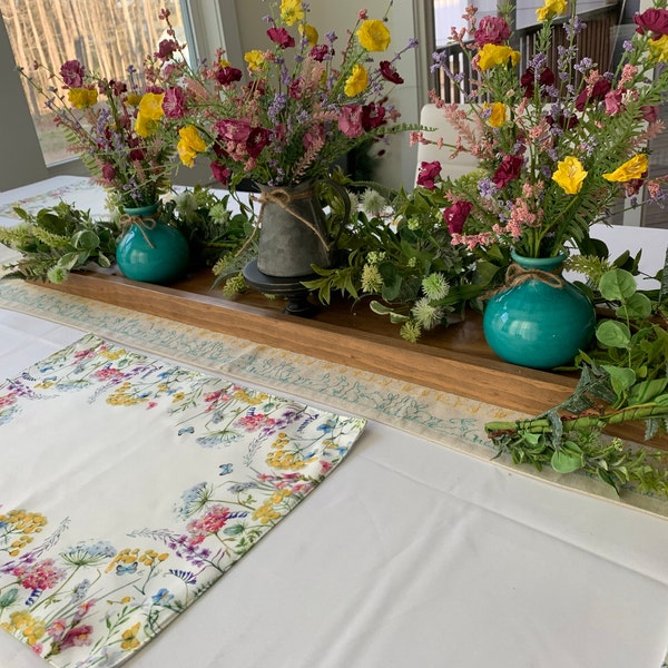 Farmhouse Centerpiece / Spring Table Arrangement / Farmhouse Decor ...