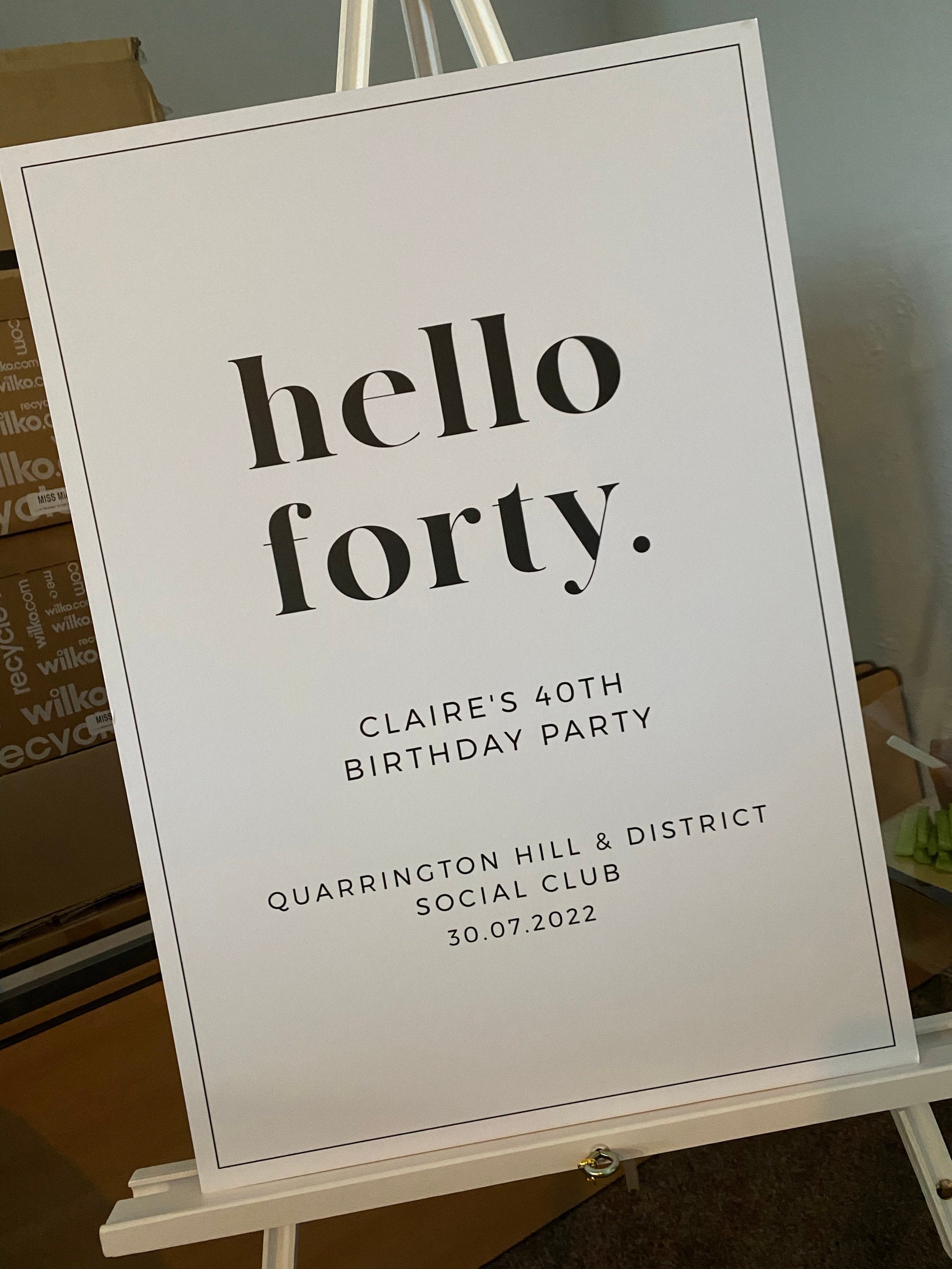 HELLO FORTY Minimalist 40th Party Welcome Sign | Editable Template ...