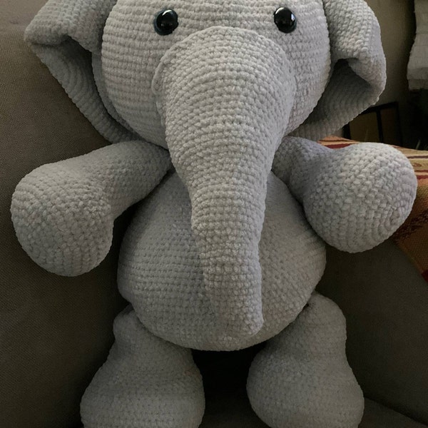Crochet Big Grey Elephant Pillow Pattern, Big Elephant Pattern ...