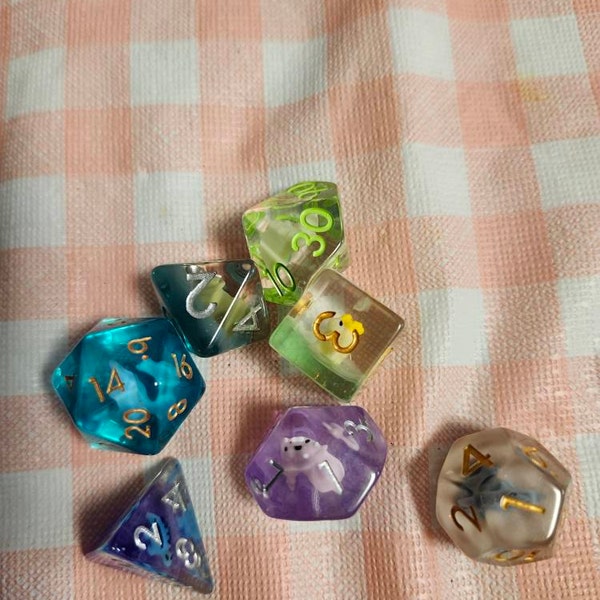 Mushroom Dice Vault and Multicolored Mushroom Dice Set, Dice Set ...