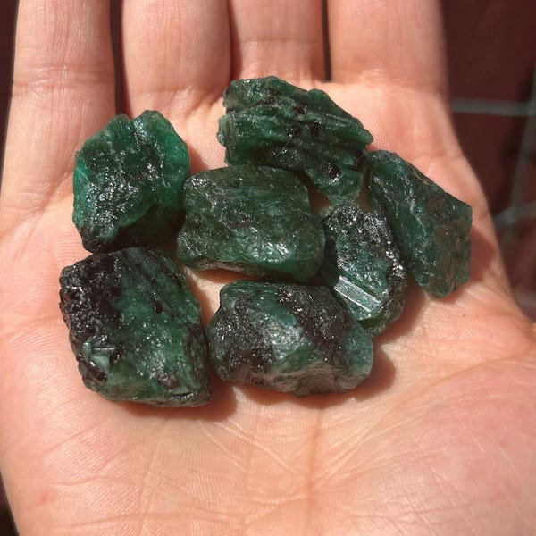 Natural Green Beryl (trapiche) Rough Loose Gemstone Green Beryl ...