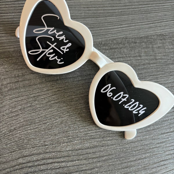 Personalized Wedding Sunglasses: Bridal Party Photo Props - Etsy
