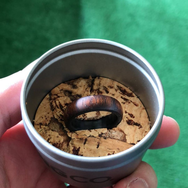 Men's Carbon Fiber Wedding Band Ring, Ultralight Band, Simple Wedding ...