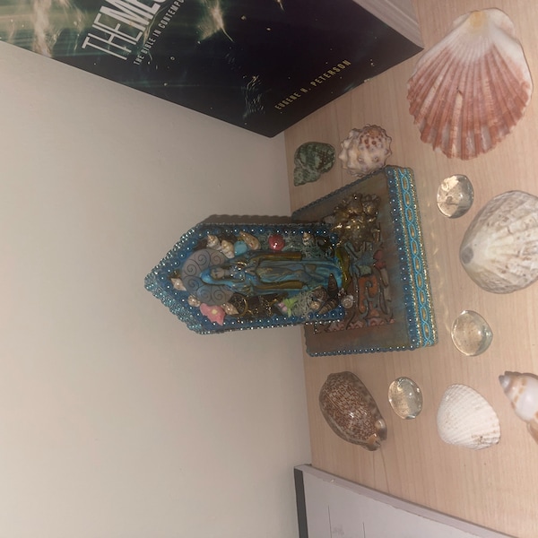 Hanging Shrine, Religious Diorama for the Holy Family, Catholic ...
