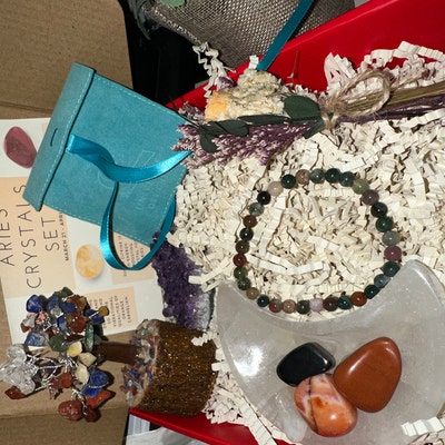 Crystal Craft Kit DIY, Craft Kit With Crystals, Crystals Date Night Box ...