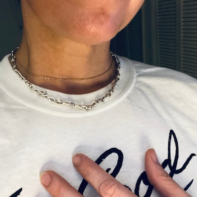 BARBED WIRE / Barb Wire / Barbwire Double Loop Silver Color Barb Twist ...