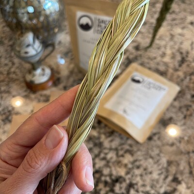 Sweetgrass Braids Large Sweet Grass Smudge Sweetgrass Braid Smudge ...