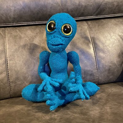 Alien Crochet Amigurumi Pattern DIGITAL Download PDF by Crafty ...