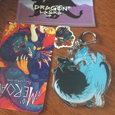 Moon and Winter Wings of Fire WOF Acrylic Charm - Etsy