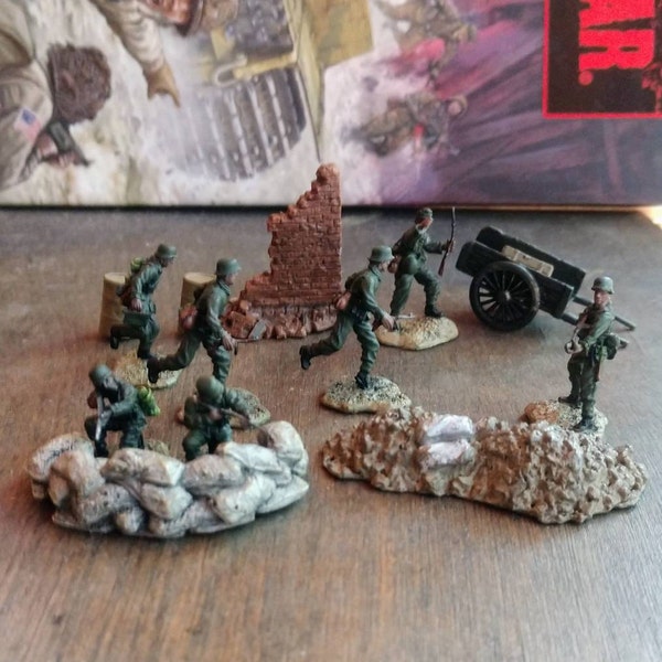 Messerschmitt Bf-109 G-6. 1/48 Scale E-Z Snap Together Model. Kit ...