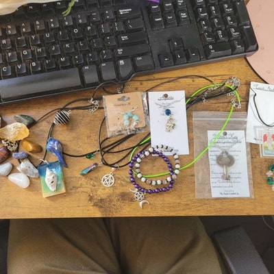 Magic Crystal Confetti, Mystery Witch Scoop, Witch Crystal Confetti ...