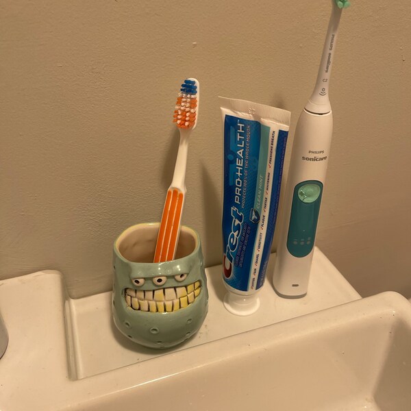 26" Porcelain Yeti Wall Sculpture by Oscar Yaquian - Etsy