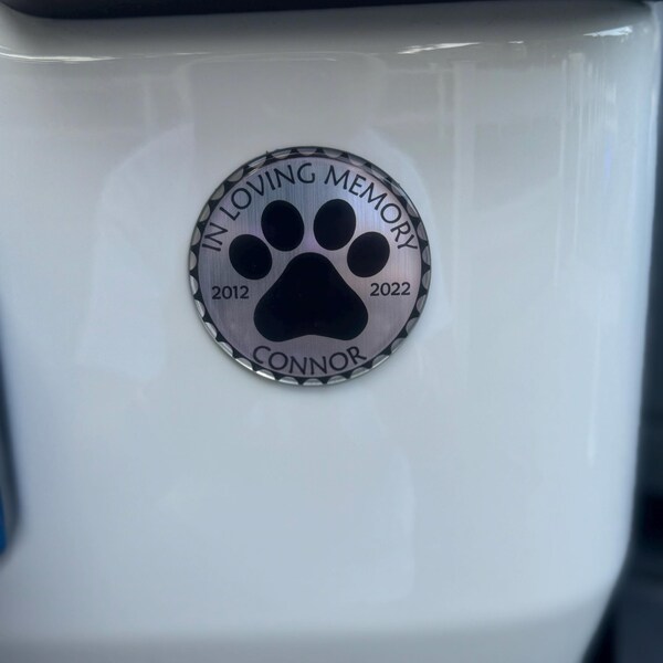 Tufskinz | in Loving Memory Rated Badges - Brushed Silver - 1 Piece Kit ...