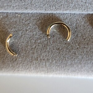 14K Solid Gold Hinged Clicker Hoop Belly Button Hoop Huggie Hoop ...
