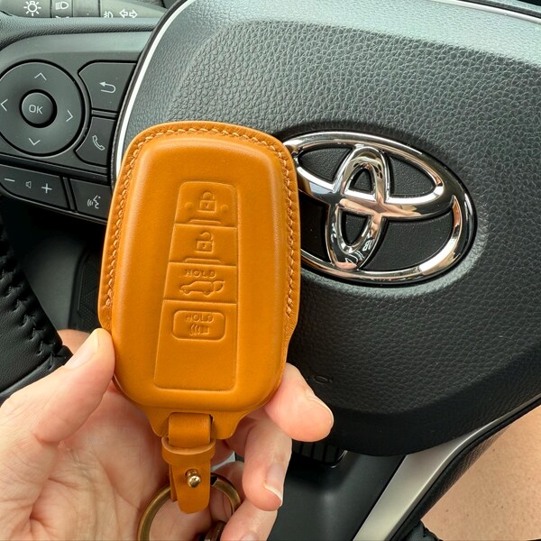 Toyota Corolla Cross Key Fob Cover (patina), Handcarft Leather Key Case ...