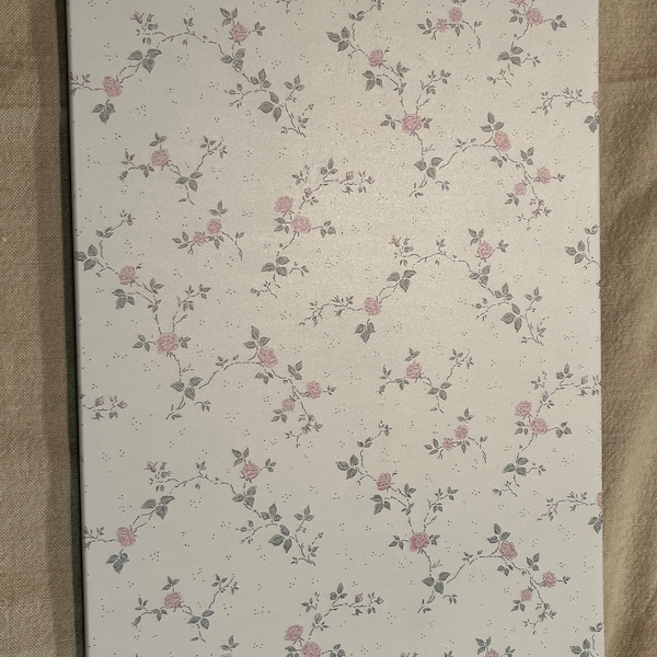 Pretty Flowers on Light Pink Flora MacBook Case for 2025 M4 Air 13/15 ...